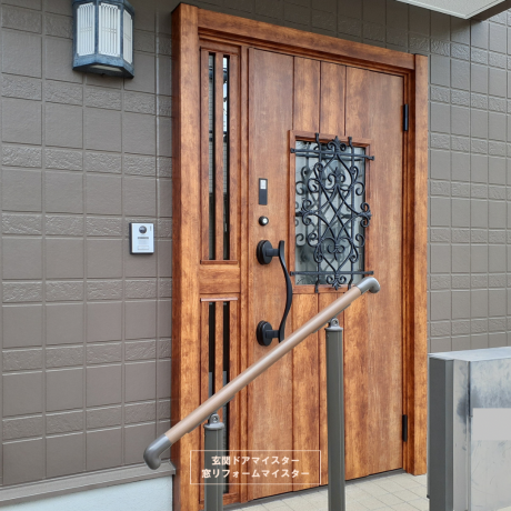 「鍵を使わなくても開けられるのがすごく楽」とのご感想。Familock人気です【LIXILリシェントD41型】川口市の事例