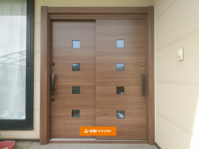 玄関引き戸の価格相場は？リクシル・YKKAPのリフォーム用玄関引き戸の価格を紹介！ | 玄関ドア・窓リフォーム 全国1位の技術と価格 | 玄関 ...